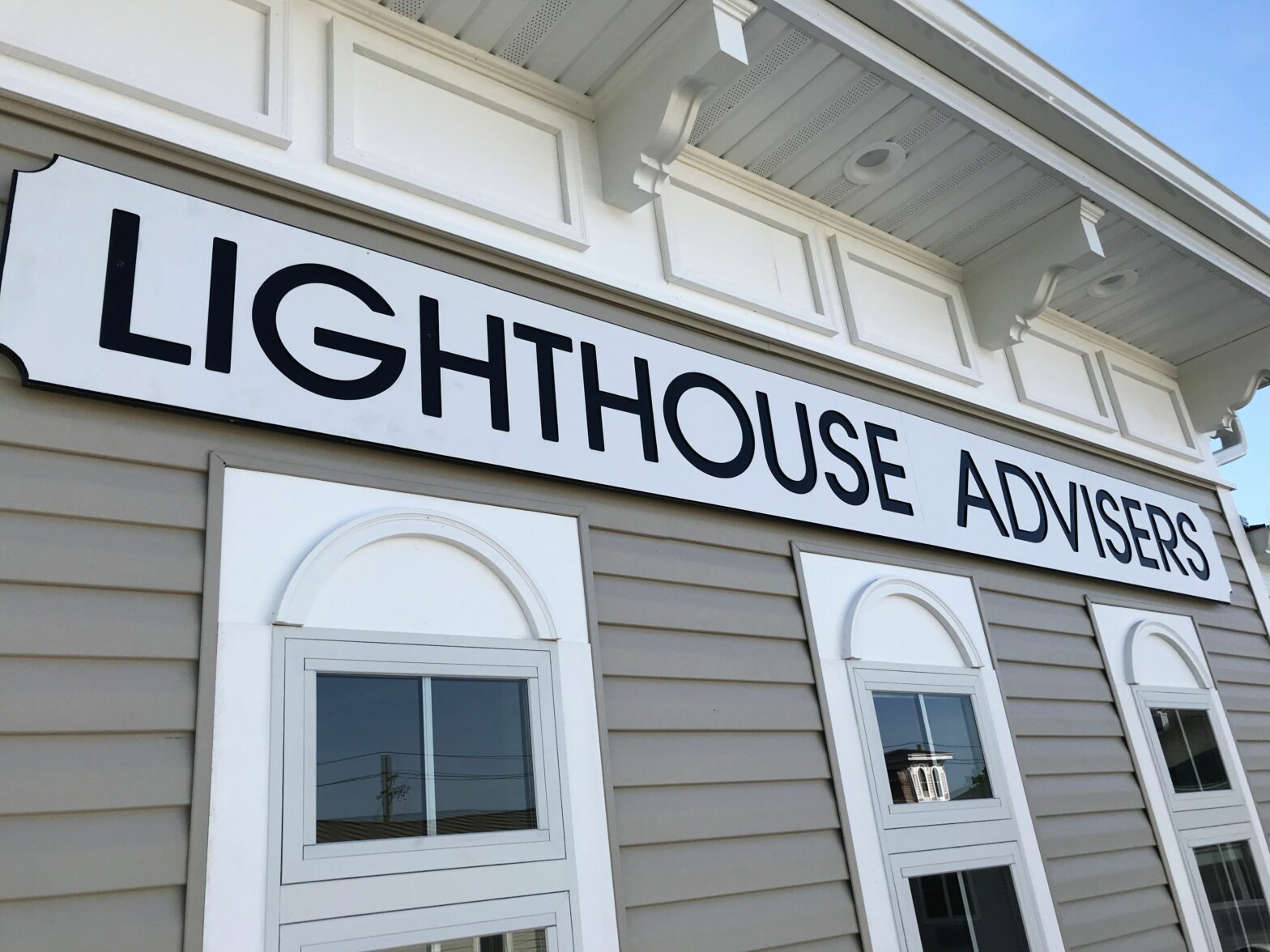 Fulton Sign – Quality Signs Since 1969!